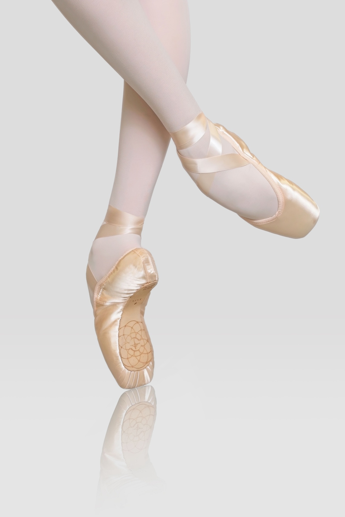 Arial soft såle pointe shoes - Doda dansebutikken